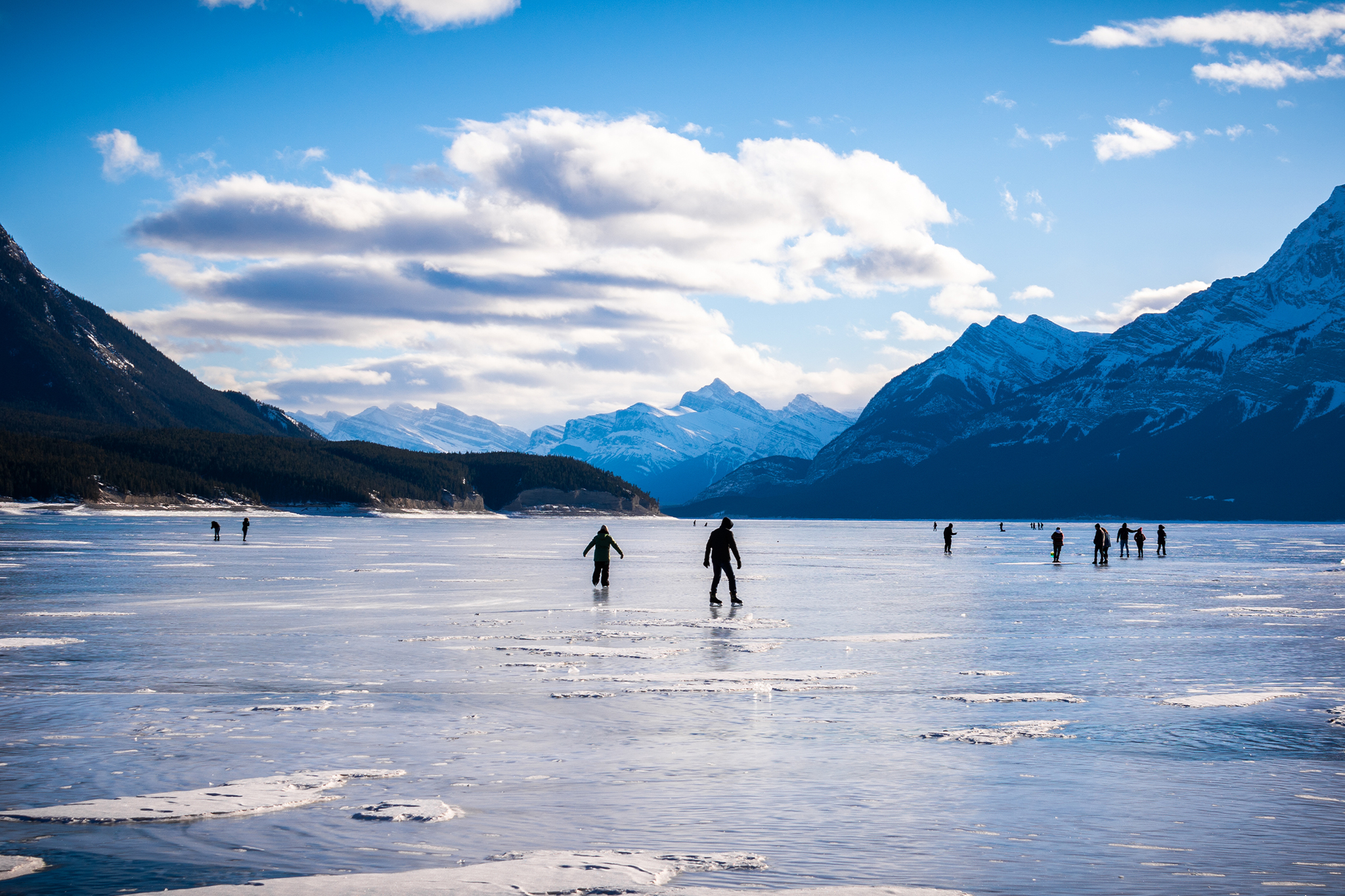 Here are all the places you can skate outdoors on wild ice in Alberta